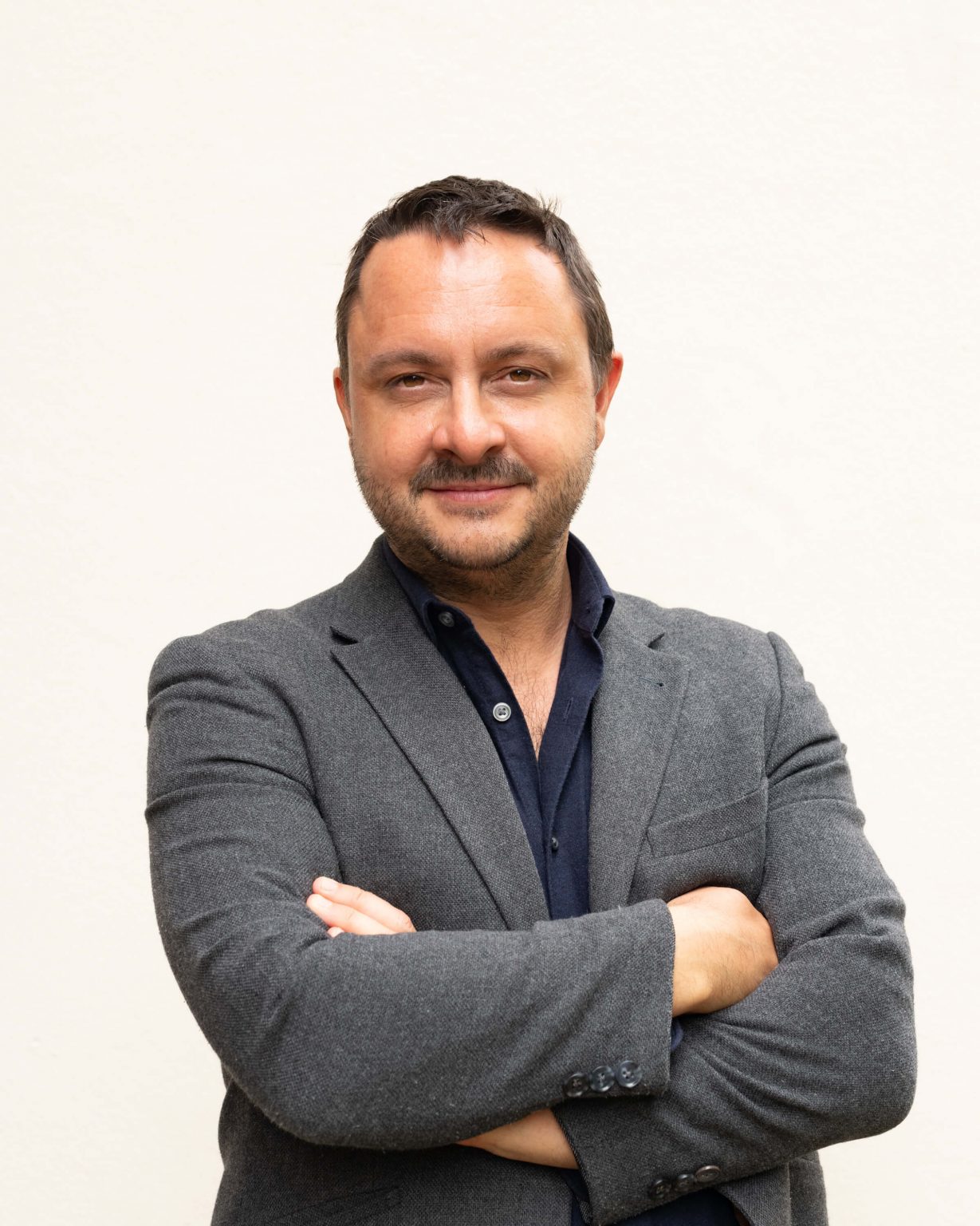 WHO WE ARE – Venture Associates